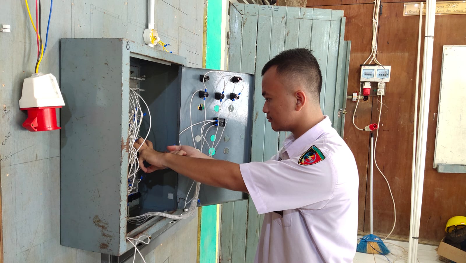 26 Siswa SMKN 3 OKU Siap Bersaing di LKS dan O2SN Tingkat Provinsi ...